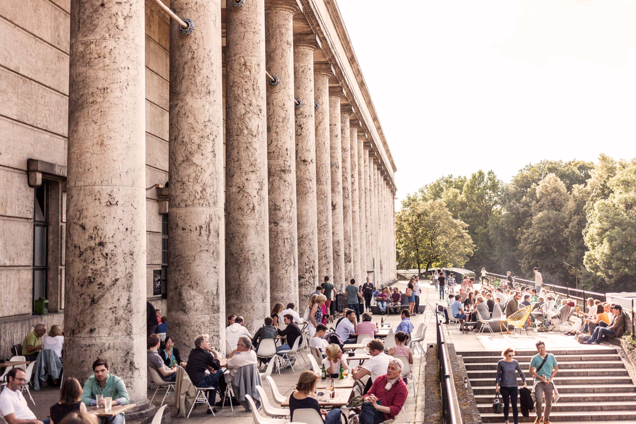 Die Bar – Goldene Bar