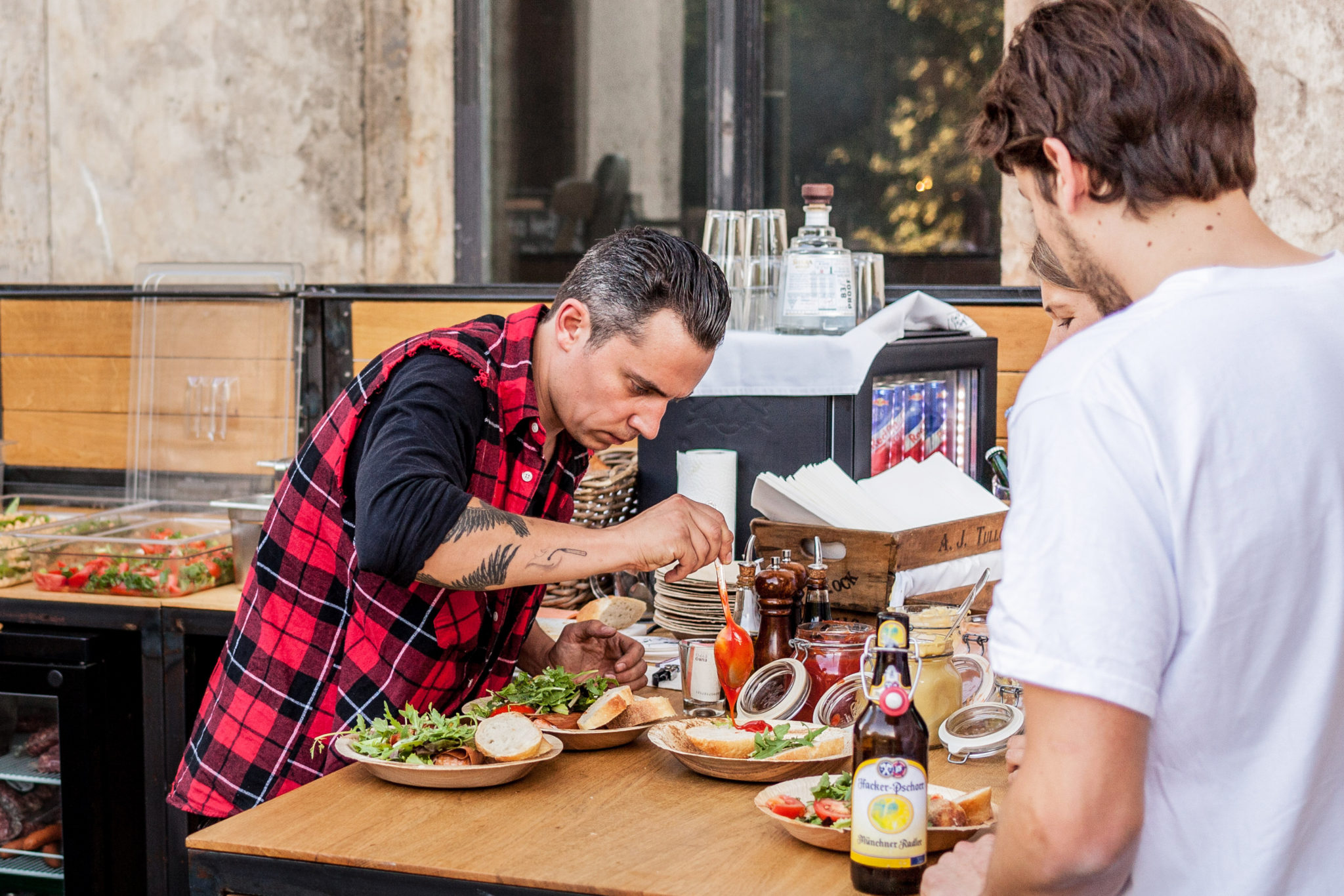 Die Bar – Goldene Bar